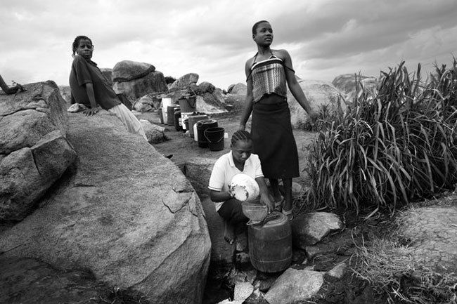 Political and Economic Turmoil Sparks Health-Care Crisis in Zimbabwe ...